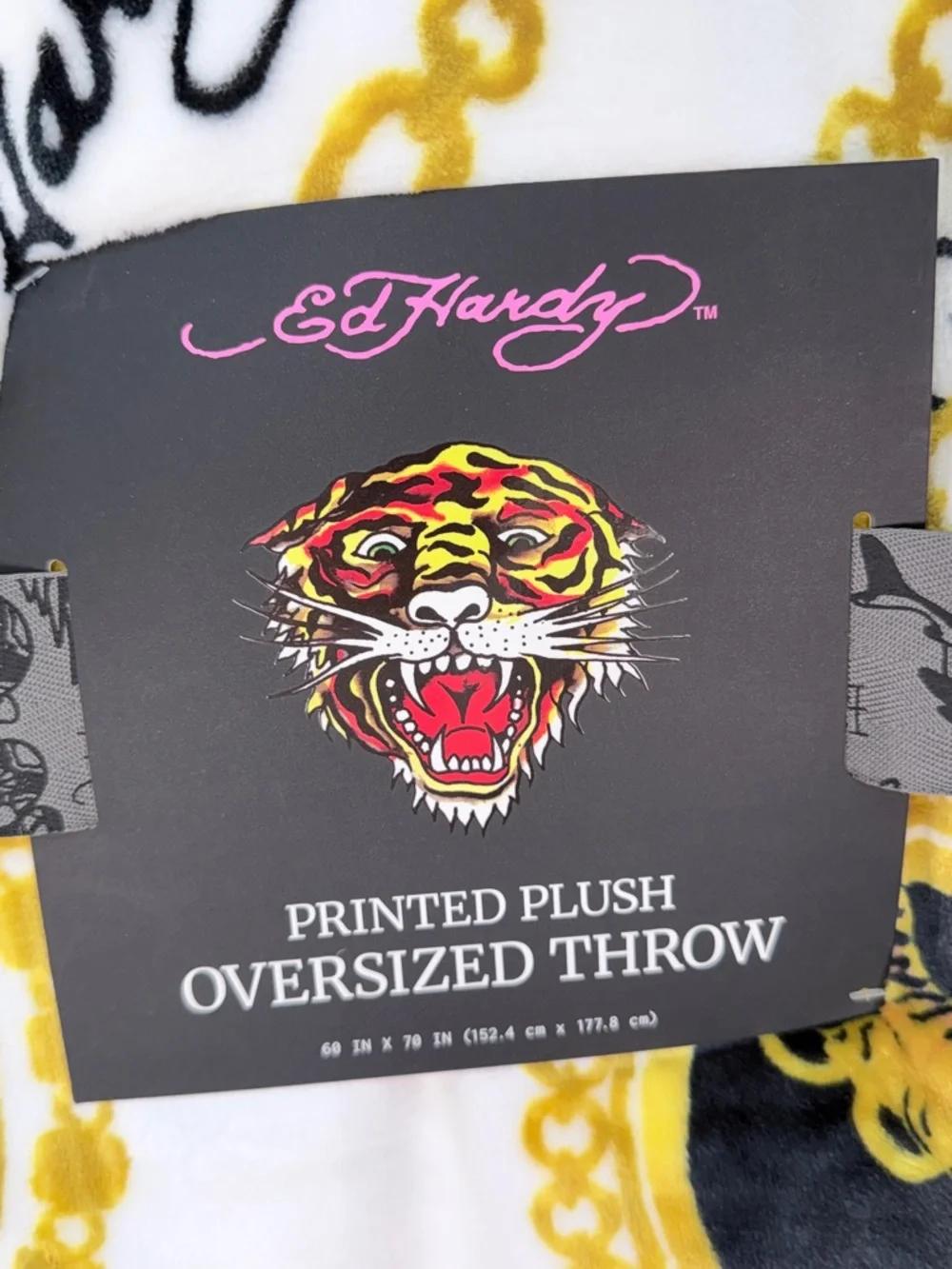 Ed Hardy | Bedding | Ed Hardy Tiger Gold Chain Print Oversized Plush ...
